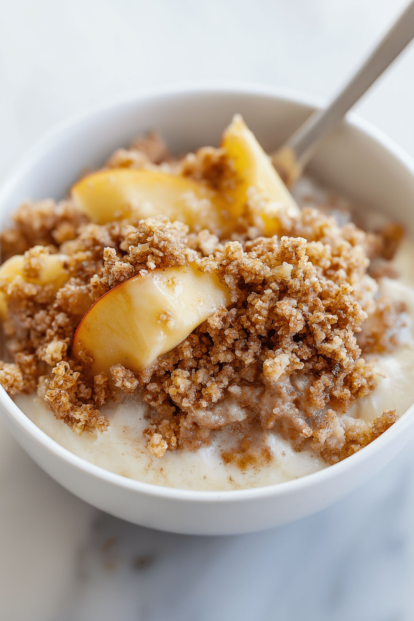 Healthy Breakfast Apple Crumble (A Cozy Start to Your Day!) - recipe ...